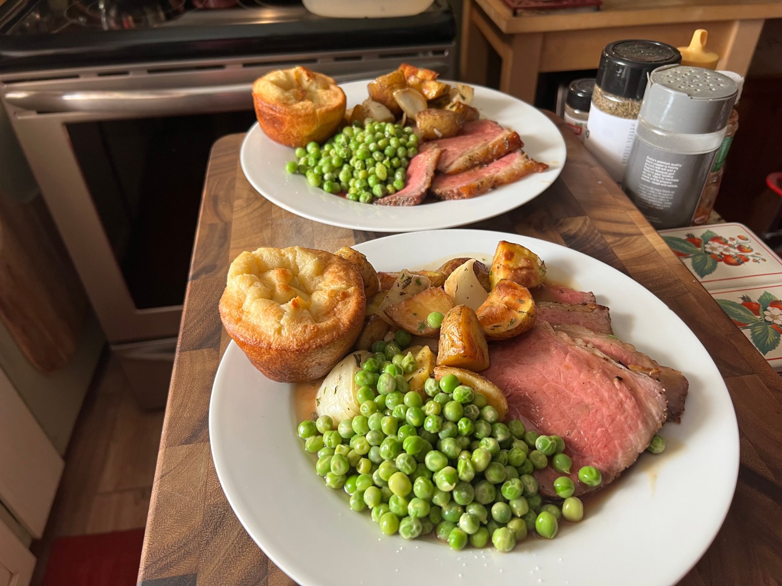 Roast Beef Dinner, English-Style - Let's Dish With Linda Lou